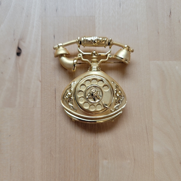 Vintage | Jewelry | Vintage Rotary Phone Rose Brooch | Poshmark